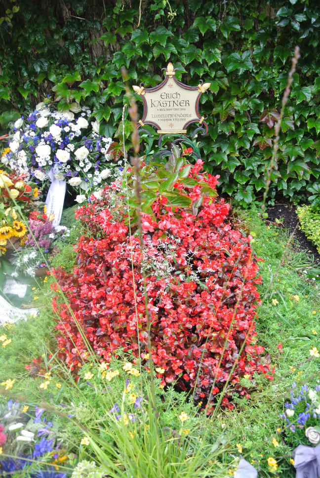 Munich, cimetière de Bogenhausen (Bogenhausener Friedhof). – Bertrand ...